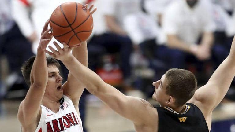 Akinjo scores 26, Tubelis has game-winner for Arizona- Republic World