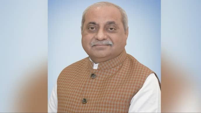 Gujarat’s Former Deputy CM Nitin Patel Opts Out of Race for Mehsana Lok ...