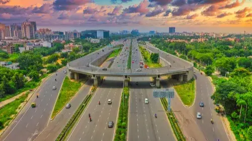 Love Long-Distance driving? 5 new expressways to open in India in 2024 | Complete List HERE ...