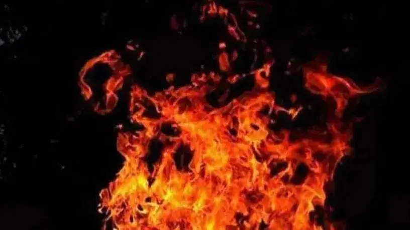 Massive fire breaks out at Gopal Das building in Delhi's Barakhamba, 15 ...