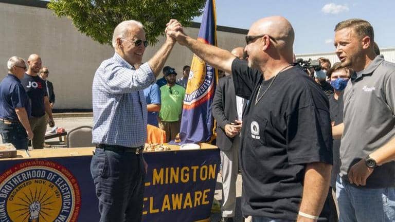 Biden marks Labor Day delivering sandwiches to union members | Republic ...