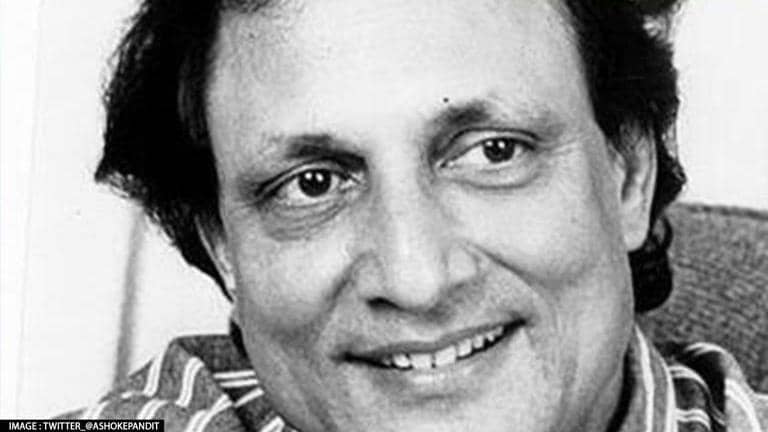 Director Sawan Kumar Tak known for 'Souten', Sanam Bewafa' & more ...