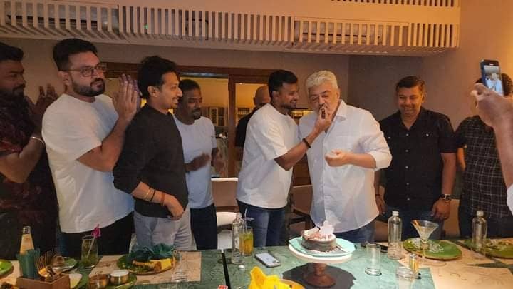 Ajith Kumar Celebrates Cricketer Natarajan's Birthday, Photos From The ...