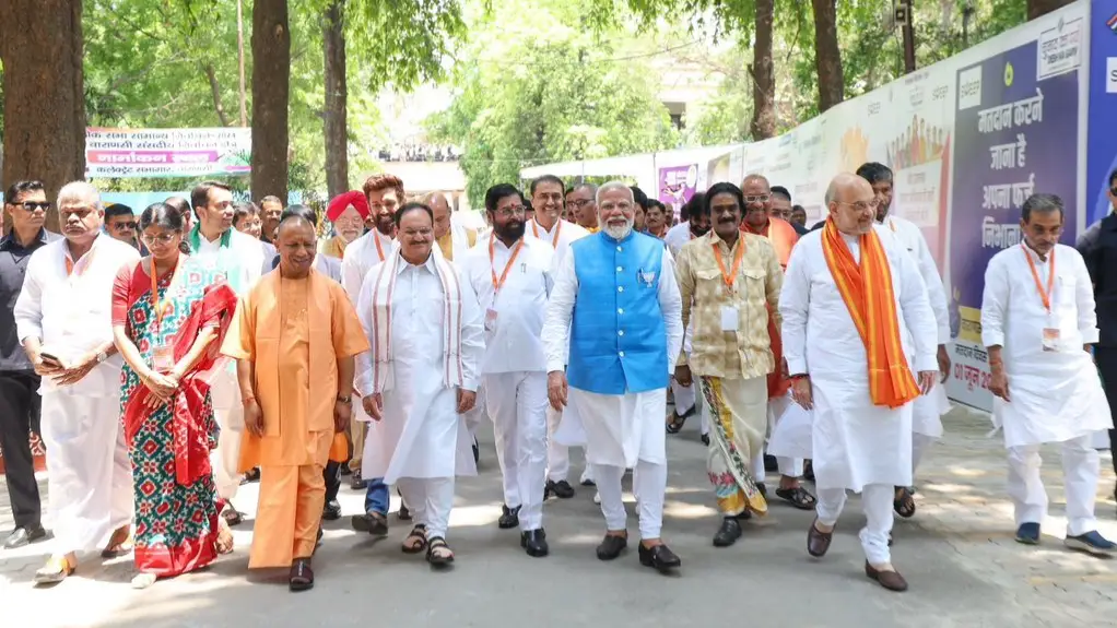 Pm Modi Files Nomination In Varanasi Top Nda Leaders Show Support