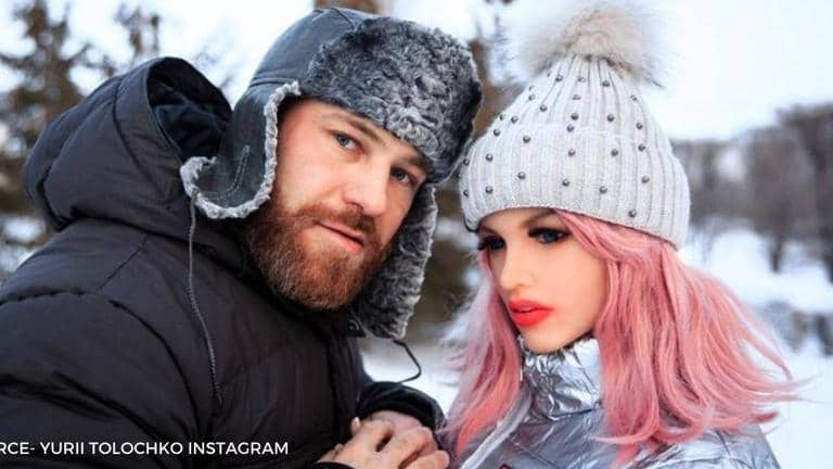Kazakhstan Bodybuilder marries 'Sex Doll' girlfriend in a grand ...