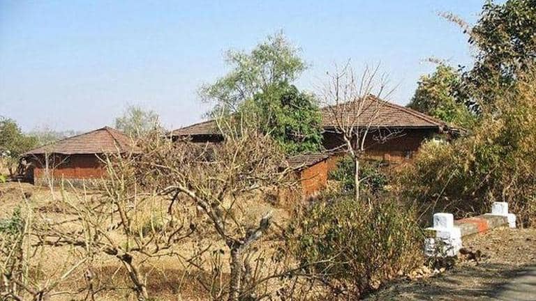 Maha village grieves soldier killed in J-K encounter | Republic World