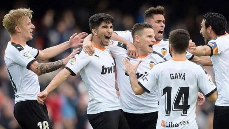 Valencia players agree to coronavirus pay cuts | Republic World