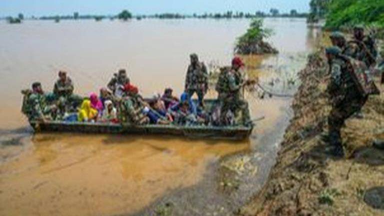 Army, NDRF evacuate over 200 people from flood-affected areas in Punjab's Sultanpur Lodhi ...