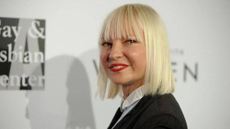 Sia reveals to be on Autism Spectrum 2 years after the release of the ...