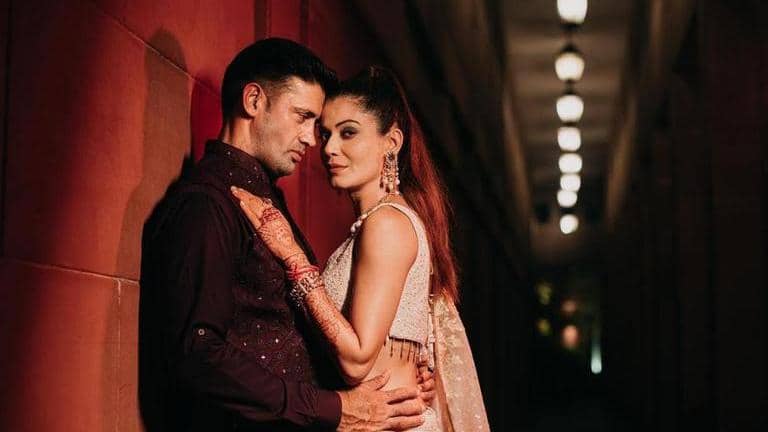 Payal Rohatgi Marriage: Payal Rohatgi is all smiles as she dances with ...