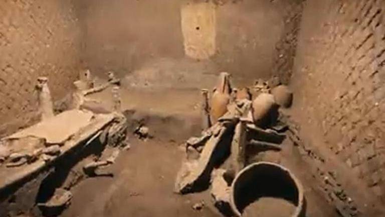 In Italy, archaeologists discover remnants of 2,000-year-old 'slave ...