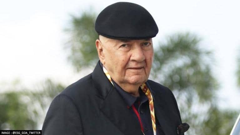 Veteran actor Prem Chopra and wife test positive for COVID, admitted to ...