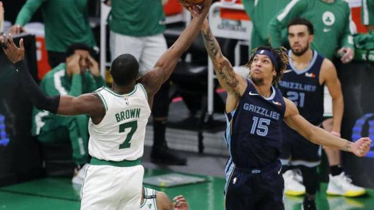 Jaylen Brown scores career-high 42 as Celtics beat Memphis 126-107 ... Jaylen Brown scores career-high 42 as Celtics beat Memphis 126-107 ...
