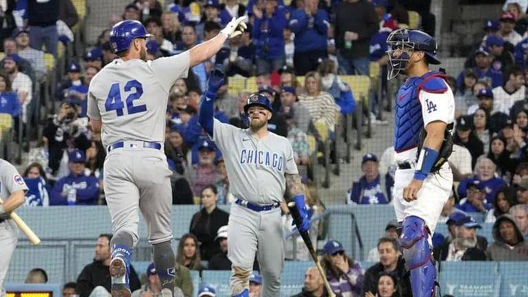 MLB Scores: David Peralta, Los Angeles Dodgers come back for 2-1 win ...