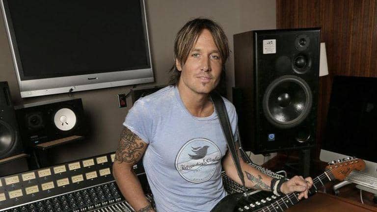 Keith Urban's tour production manager, 72, dies from fall | Republic World