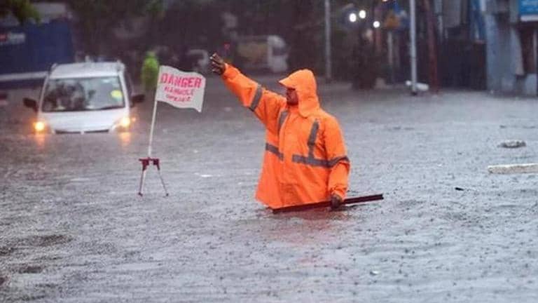 Maharashtra on high alert after incessant rain for 48 hours | Republic ...