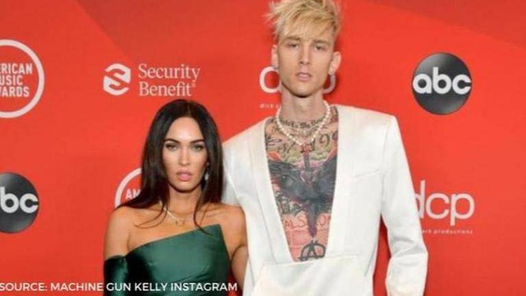 Megan Fox's boyfriend Machine Gun Kelly wears her blood around his neck ...