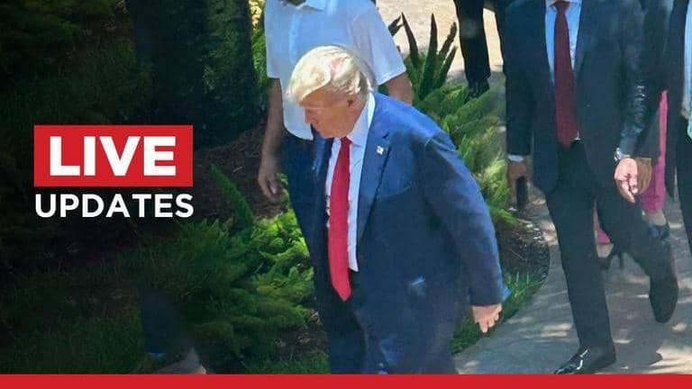 Donald Trump arraignment LIVE: Former president lands in New Jersey ...