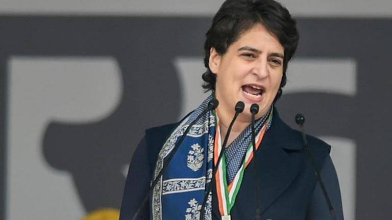 Priyanka Gandhi Accuses Bjp Of Divide And Rule Asks People To Say