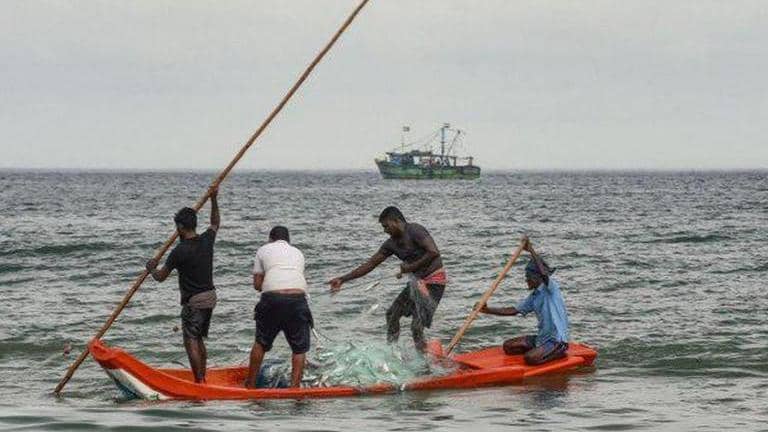 5 stranded fishermen rescued off Tamil Nadu coast | Republic World