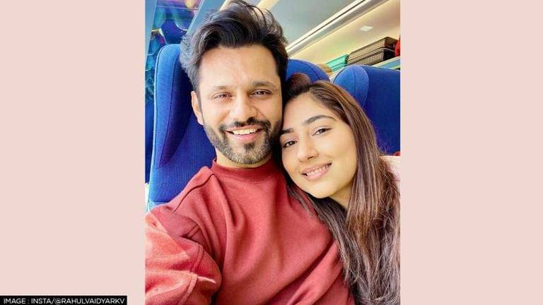 Rahul Vaidya, Disha Parmar celebrate 1st wedding anniversary in London ...