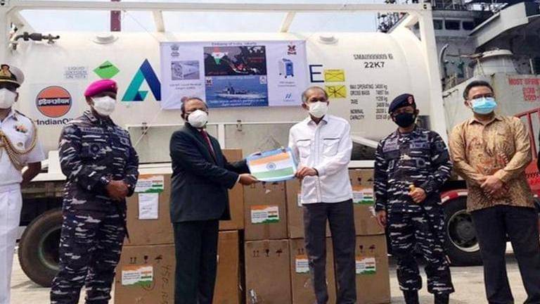 India sends O2 concentrators and LMO to help Indonesia in their fight ...