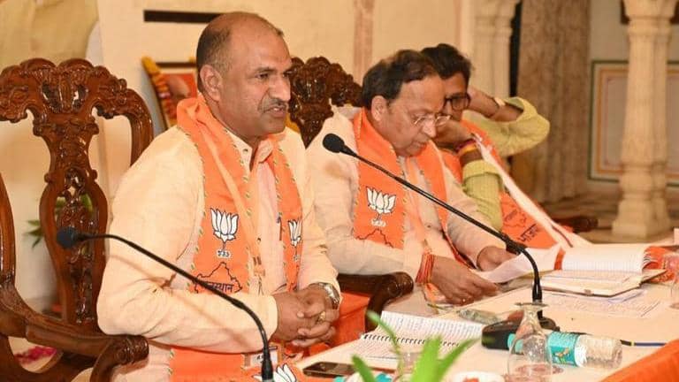 Raj BJP chief accuses Congress of betraying people, predicts historic ...