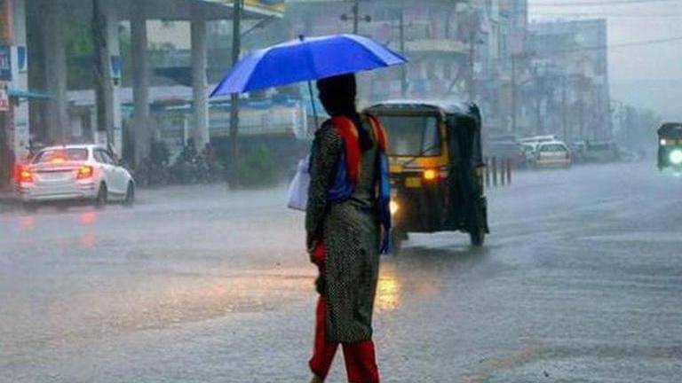 Heavy rains trigger landslides, block roads in Himachal; schools ... Heavy rains trigger landslides, block roads in Himachal; schools ...