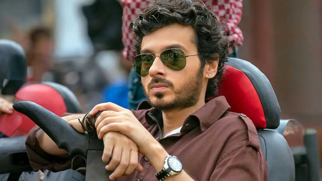 Divyenndu Clears The Air On Munna Tripathi's Return In Mirzapur 3 ...