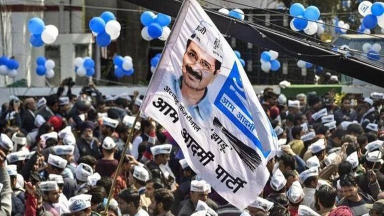 Gujarat AAP chief's announcement on pre-poll tie-up for LS polls in ...