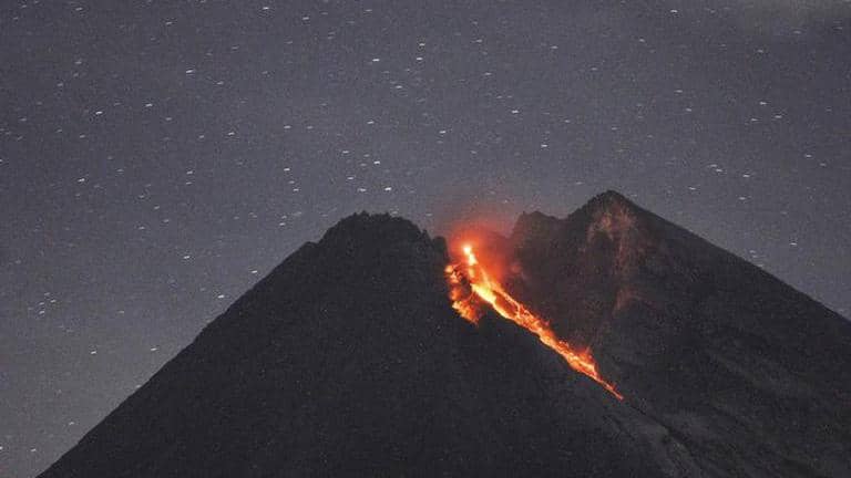 Indonesia's most active volcano erupts, spews ash into sky | Republic World