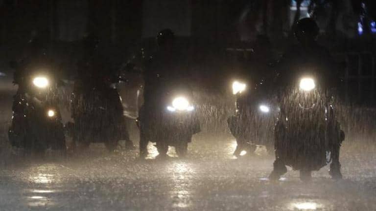 Taiwan braces for powerful Typhoon Haiku; work, classes and flights ...