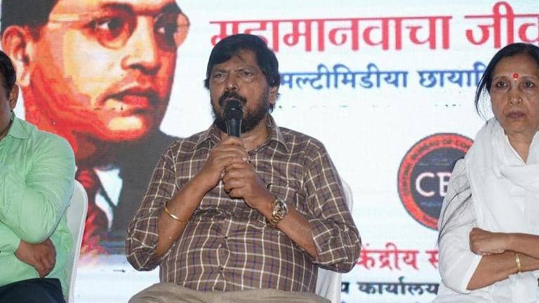 Don't kill or get killed, instead contribute to Kashmir's development ...