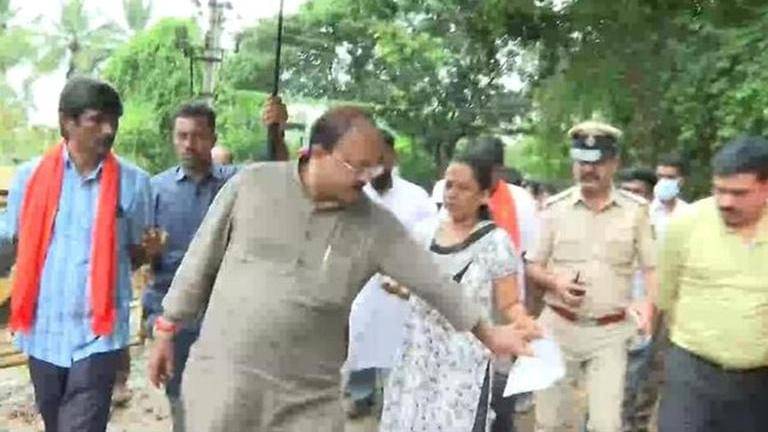 BJP MLA Aravind Limbavali defends assault on woman; says 'Issue is ...