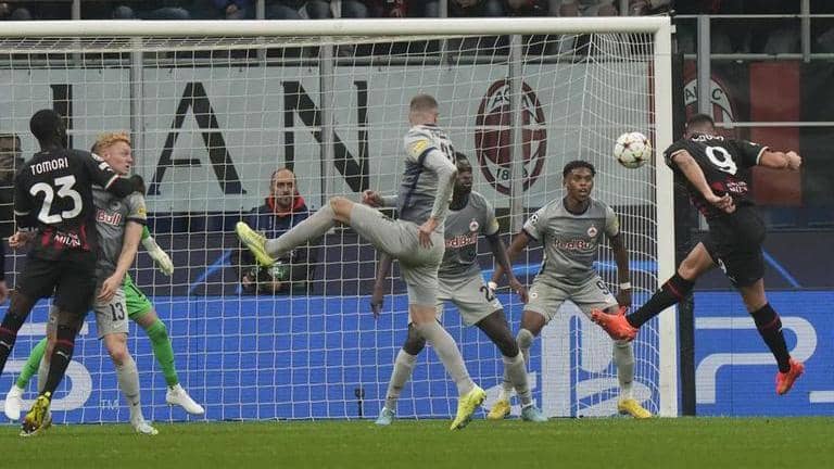 Oliver Giroud sent off seconds after scoring epic 89th minute acrobatic ...