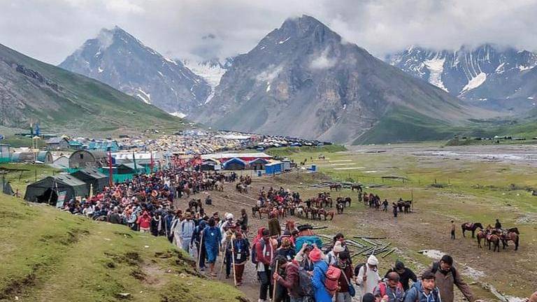 Machail Mata yatra progressing smoothly in J-K’s Kishtwar | Republic World