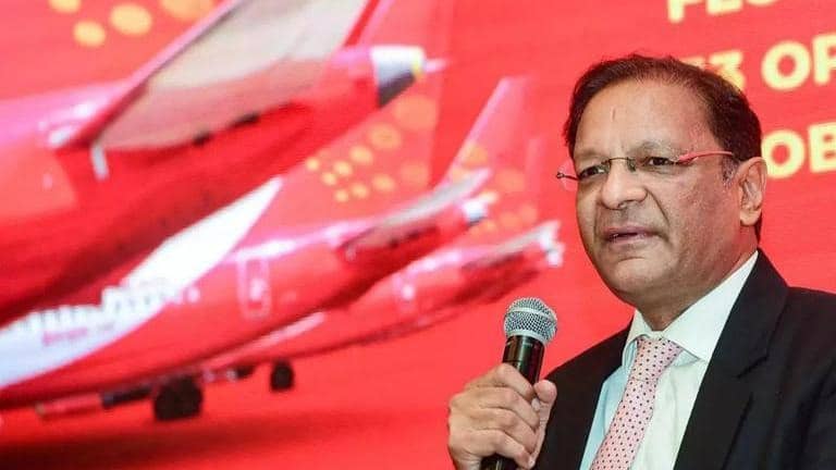SpiceJet's Ajay Singh, Busy Bee Airways bid for cash strapped GoFirst ...