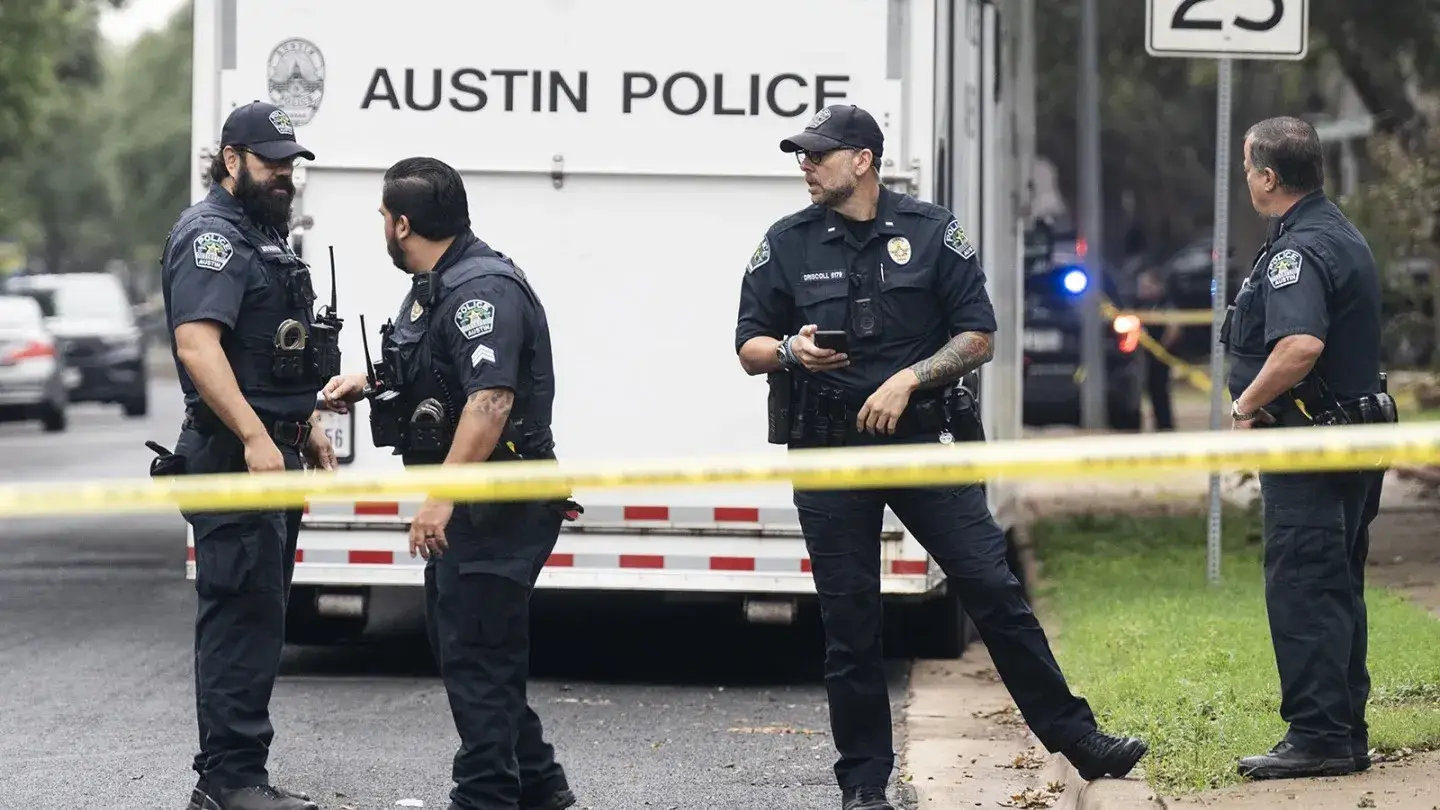 Texas police officer, suspect killed in shooting | Republic World