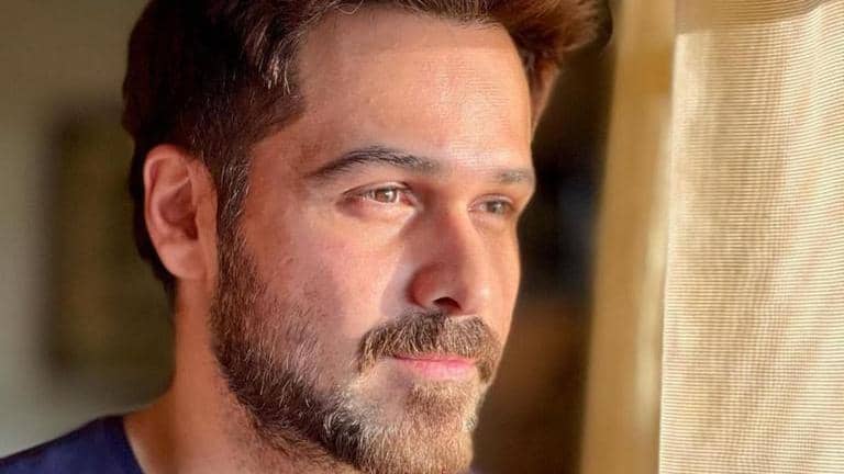 Emraan Hashmi watches a movie in theatres; says 'back to those magical ...