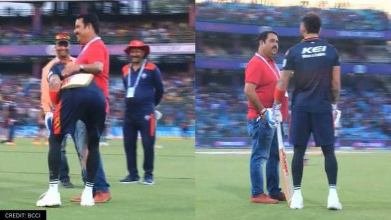 WATCH: Virat Kohli meets childhood coach Rajkumar Sharma, touches his feet | Republic World