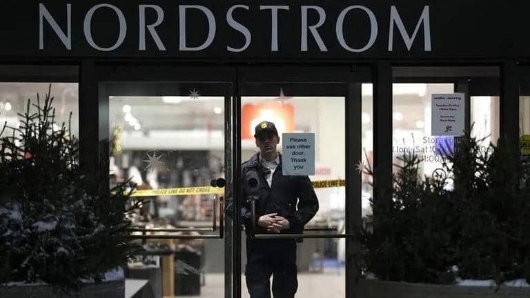 Police in George arrest suspect in Mall of America shooting | Republic ...