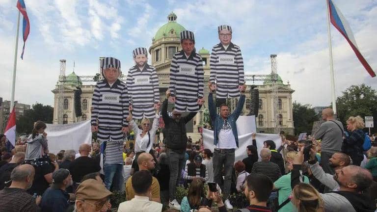 Thousands protest against Serbia's president and pledges to 'radicalize ...