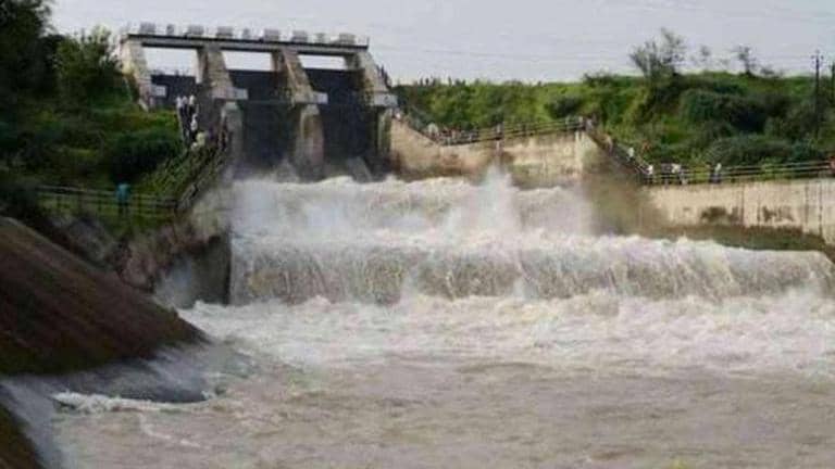 Narmada canals of over 10,000 km yet to be built: Guj govt- Republic World
