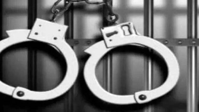 Two Arrested In Delhi For Duping People On Pretext Of Providing Jobs