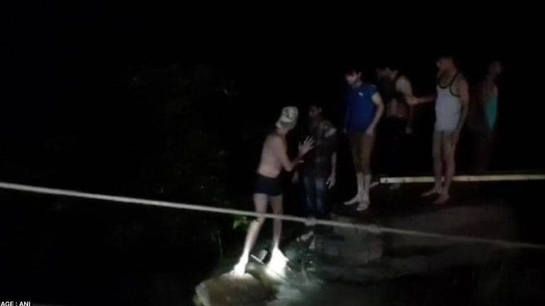 MP: Waterfall level rises after heavy rains; minor boy missing, many ...
