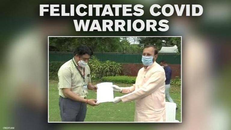 Prakash Javadekar felicitates frontline COVID warriors, thanks them for ... Prakash Javadekar felicitates frontline COVID warriors, thanks them for ...