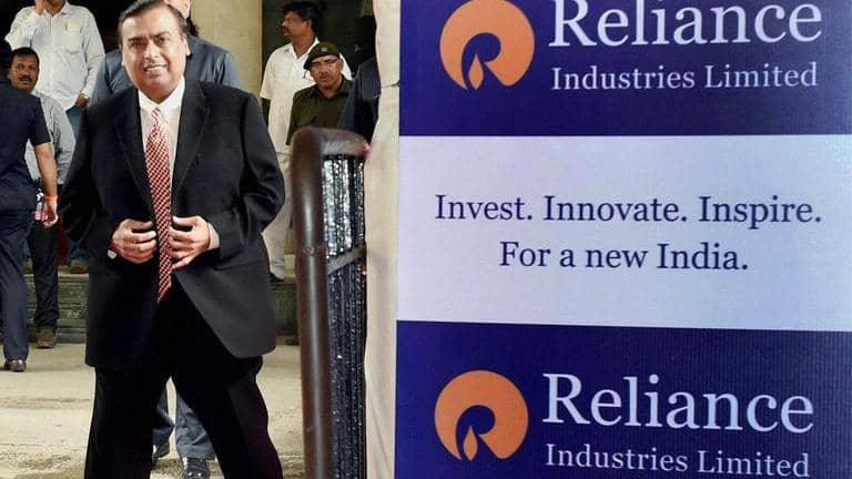 Reliance Retail's pre-tax profit jumps 45% to ₹ 2,913 cr; revenue up 10 ...