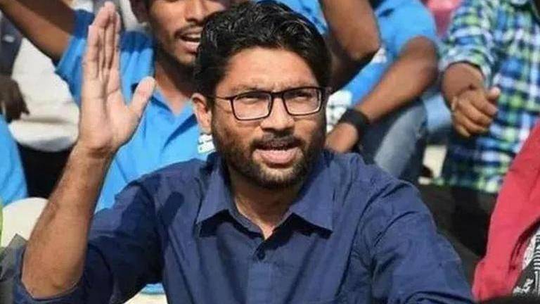 Dalit leader Mevani for SIT probe into IIT student death; Mumbai cops ... Dalit leader Mevani for SIT probe into IIT student death; Mumbai cops ...