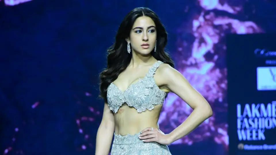 Lakme Fashion Week Day 4 Sara Ali Khan Shruti Hassan Fatima Sana Sheikh Walk The Ramp
