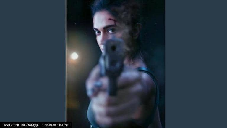 Deepika Padukone teases her fierce avatar in 'Pathaan' motion poster ...